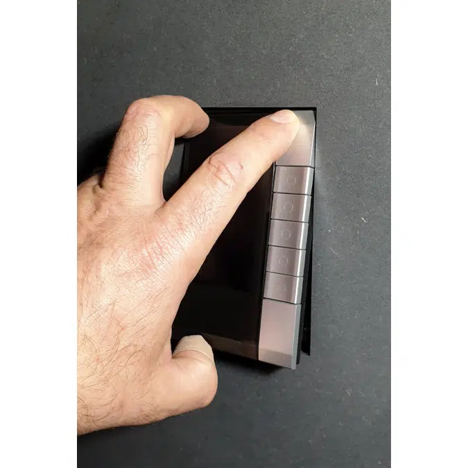 Objetos BIM - ¡Descarga gratis! Flush solid board mount for Schneider C ...