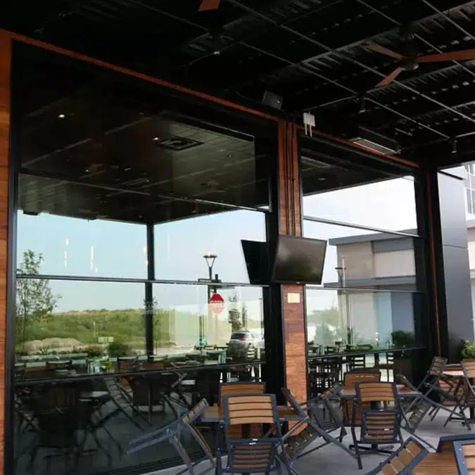 BIM objects - Free download! Maxi Vertical Retracting Door 4 - GUM | BIMobject