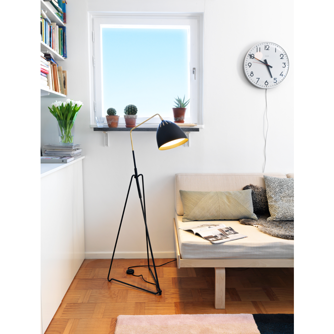 BIM objects - Free download! Lean Floor Lamp | BIMobject