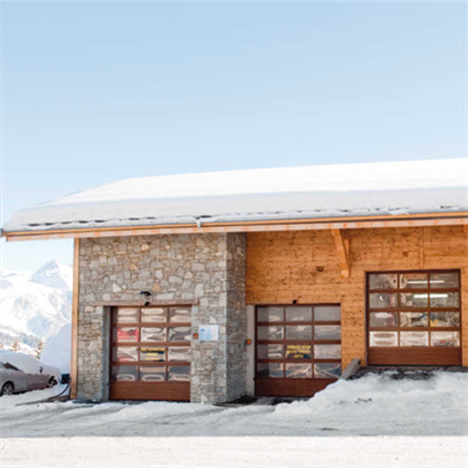 BIM objects - Free download! Sectional overhead door 601 - standard ...