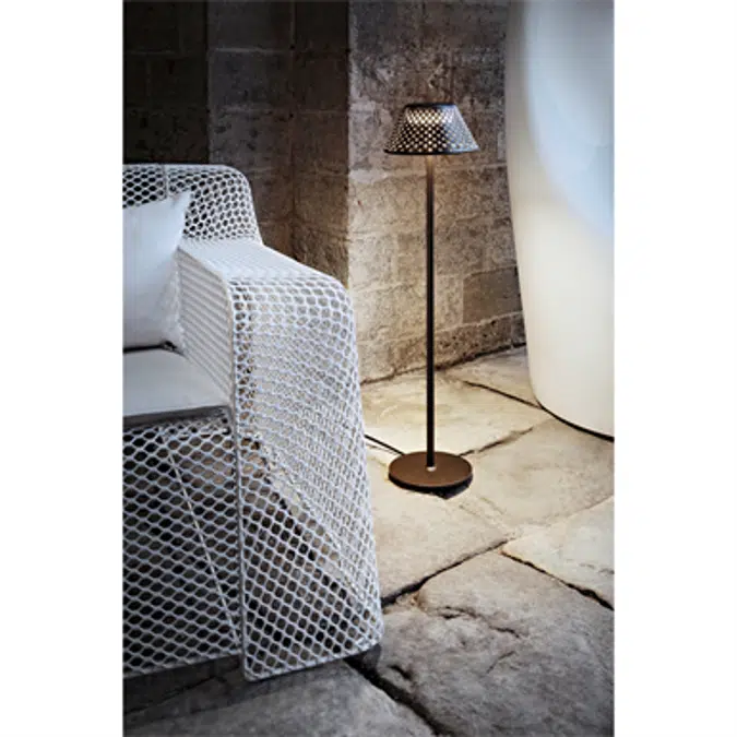 Objetos BIM - ¡Descarga gratis! MESH Floor | BIMobject