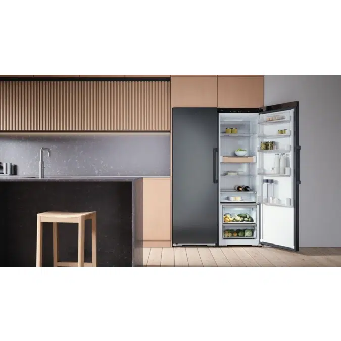 BIM objects - Free download! Refrigerator RFR586KNCB1 | BIMobject
