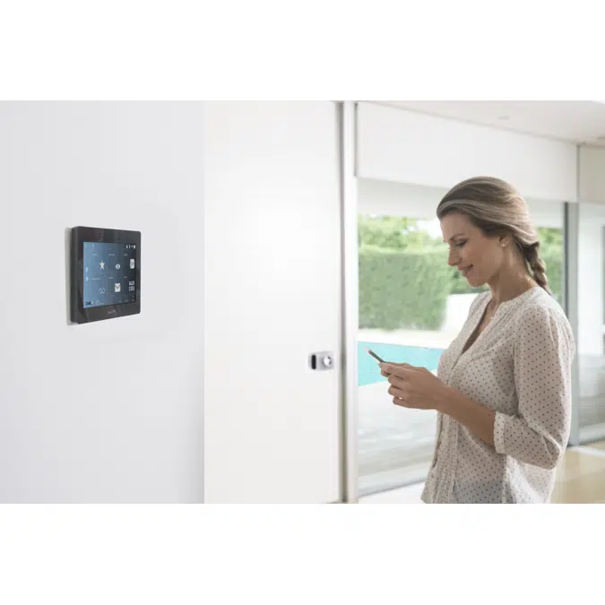 Objetos BIM - ¡Descarga gratis! XTS 7IP WH WIFI: VIDEO INTERCOM RECEIVER | BIMobject