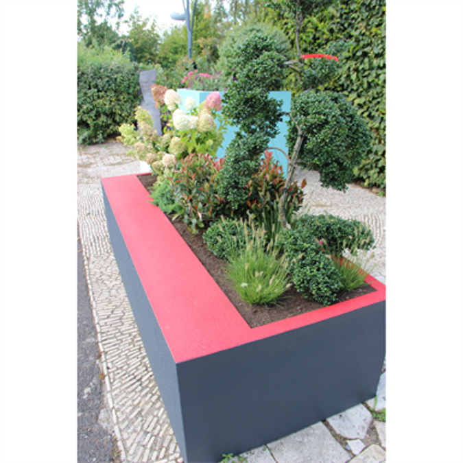 BIM objects - Free download! Custom Made Sitting Planter Ultra | BIMobject