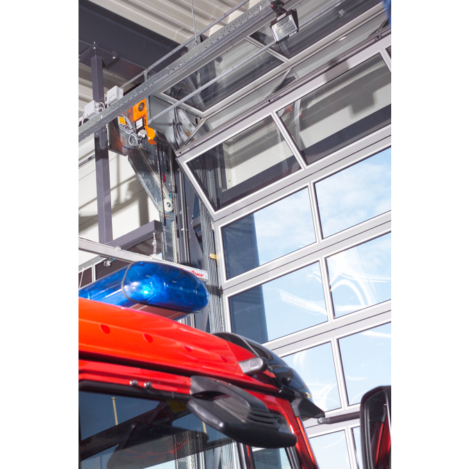 MetaData.Title Compact Glass sectional folding door | BIMobject