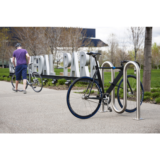 BIM objects - Free download! Rolling Rack | BIMobject