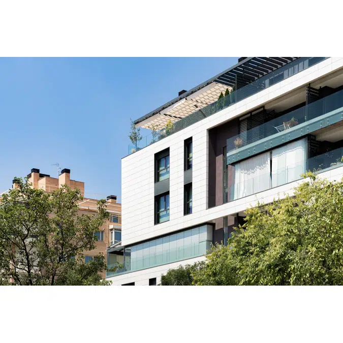 Objetos BIM - ¡Descarga gratis! FACHADA VENTILADA FRONTEK S106 | BIMobject