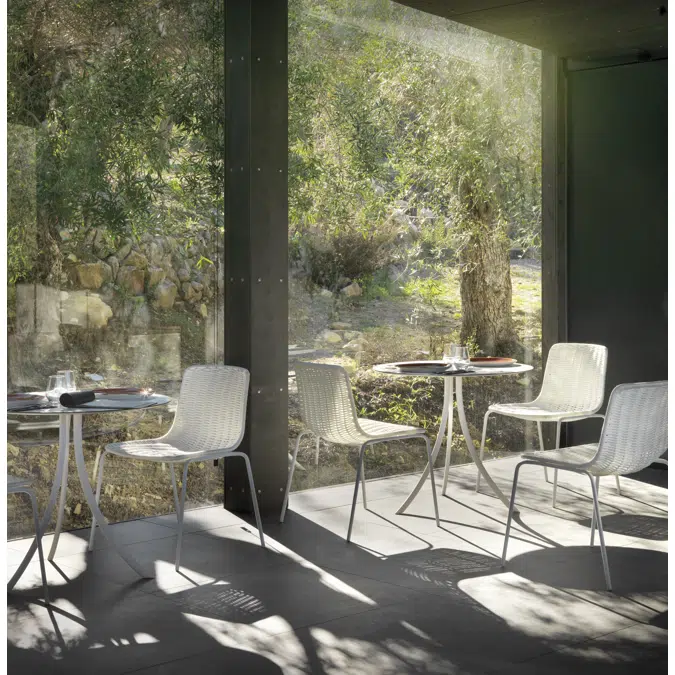 BIM objects - Free download! Bistro outdoor dining table stand with ...