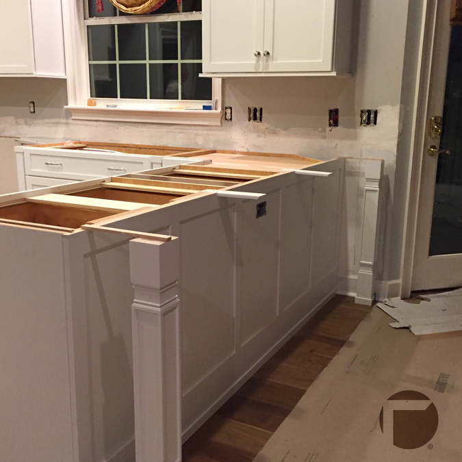 BIM objects - Free download! Standard Countertop Bracket | BIMobject