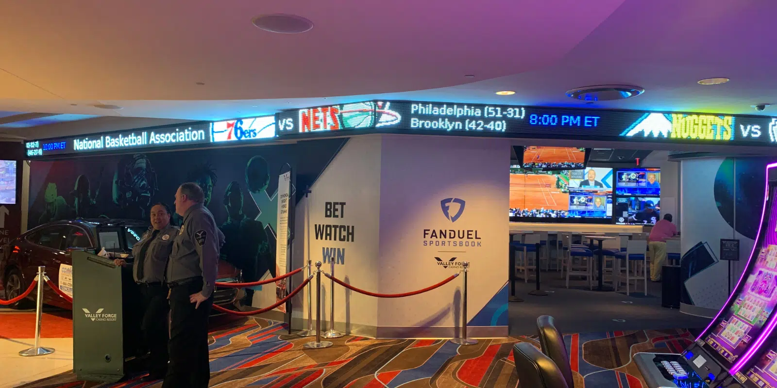 Objetos BIM - ¡Descarga gratis! Rise Display | BIMobject